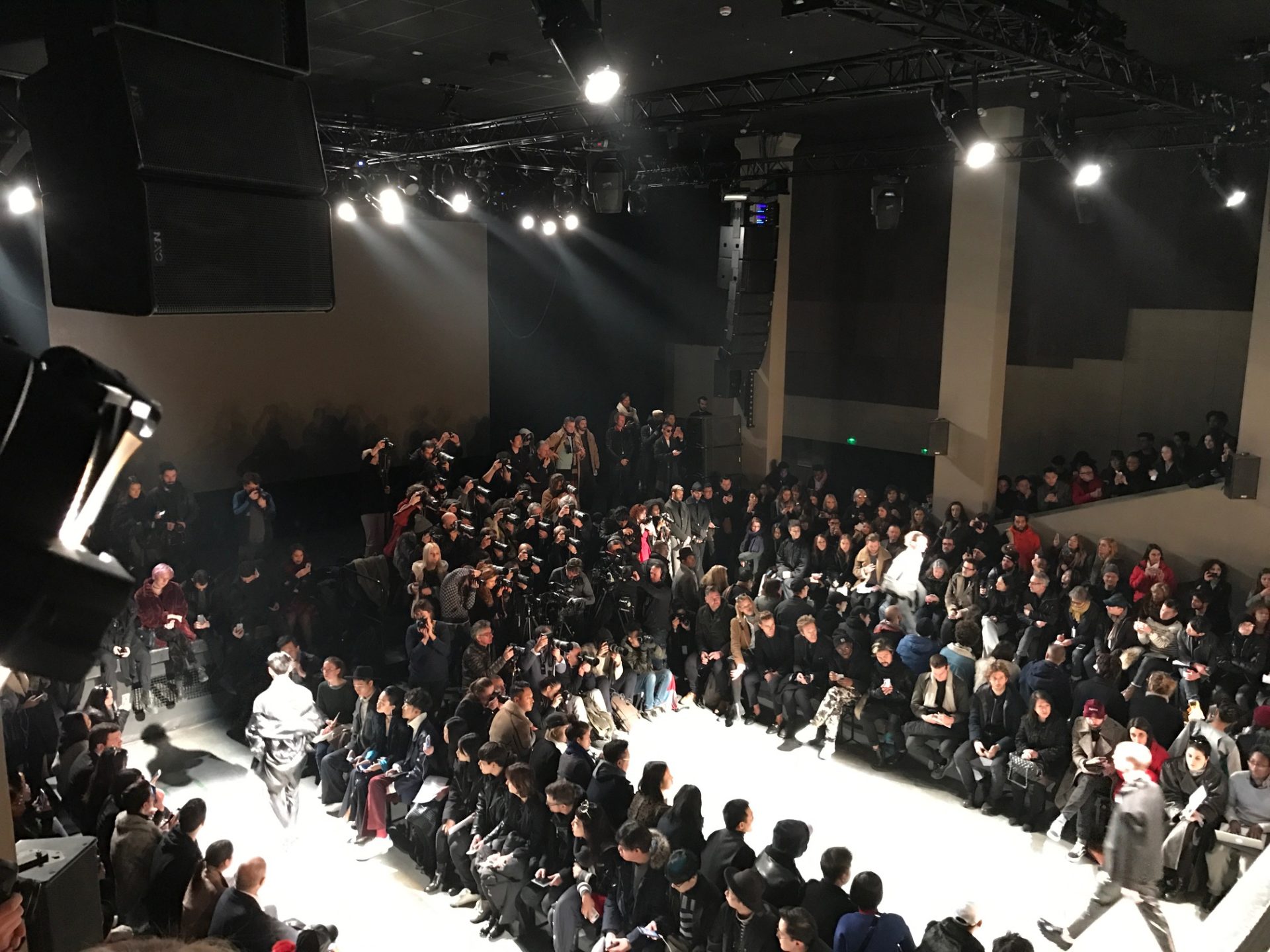 Comment organiser votre premier défilé ? • Paris Society Events